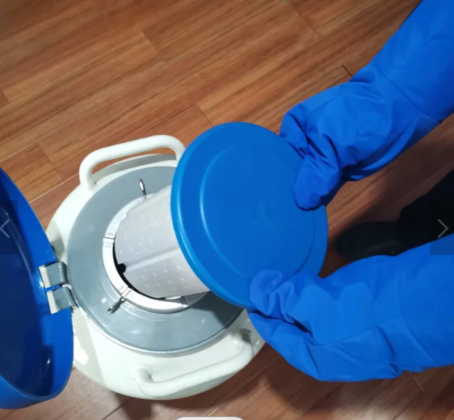 Cryo Gloves - Cryo Gloves Wrist Grip – GERF® Certified Cryogenic Gloves